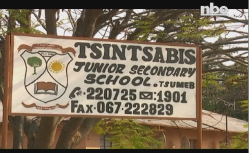 Tsintsabis School Clipart