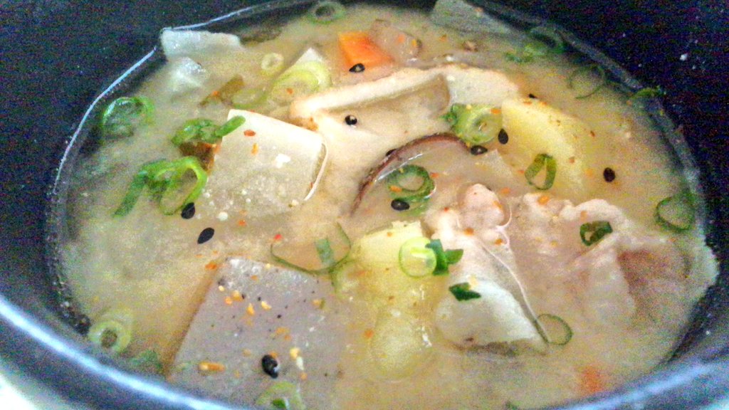 takeuchi_sds (@takeuchi_sds) | Twitter