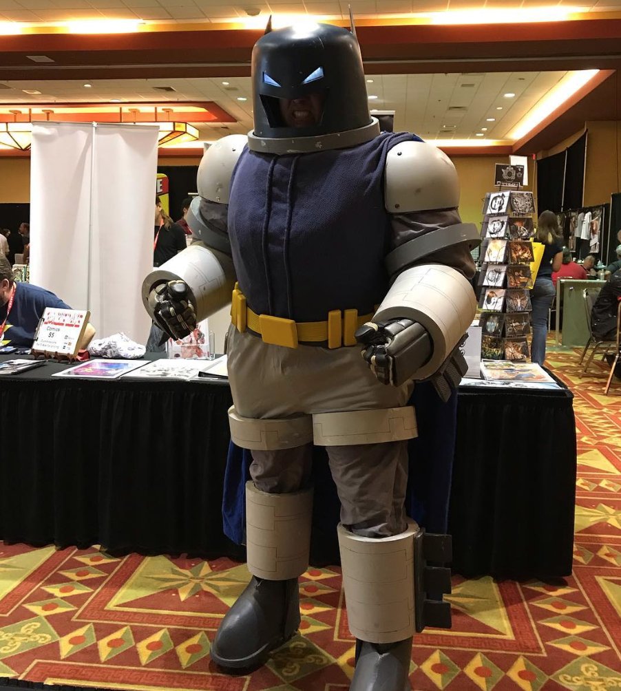 The Dark Knight Returns Armor Cosplay