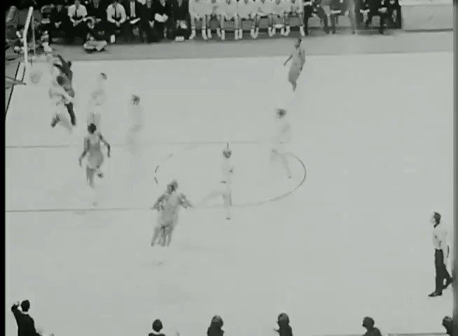 TBT to what the “Glory Road” dunk looked like in real life for Texas ...