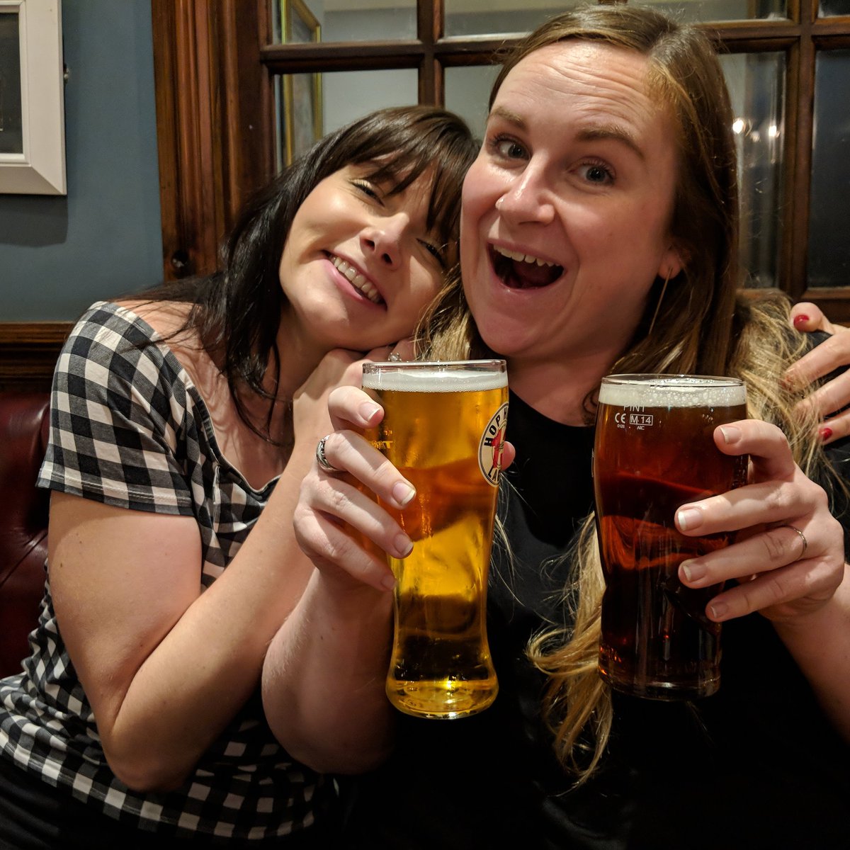 Rhiannon Evans (@rhiannonev) | Twitter