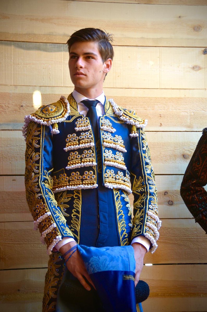 palanca Rebotar Llanura el rafi torero exceso Mesa final exageración