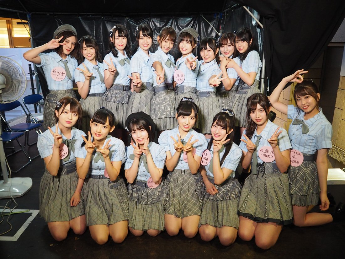 CSテレ朝チャンネル on Twitter: "【ch1】きょう（日）午後5時～ #AKB48 #チーム8 🎈今回は「あんた、ロケロケ😘」スピンオフ公開番組収録とライブを2時間SPで💃前半 ...