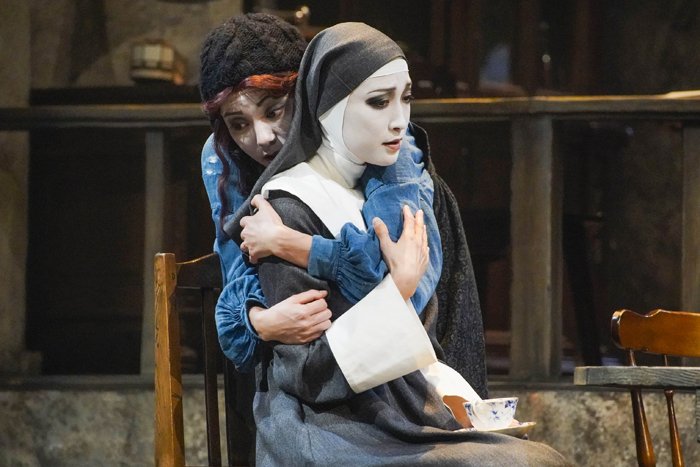 SPICE[舞台情報メディア]／e＋ on Twitter: "KERA・MAP＃008 『修道女たち』開幕 #KERA #鈴木杏 #緒川たまき #鈴木浩介 #伊勢志摩 #伊藤梨沙子 #松永 ...