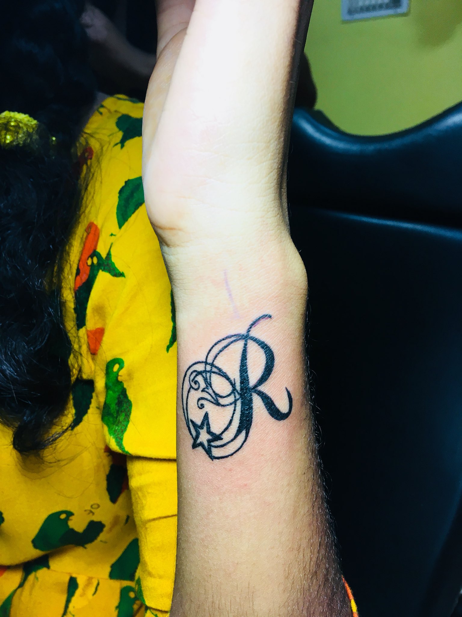 R Letter Tattoo Designs