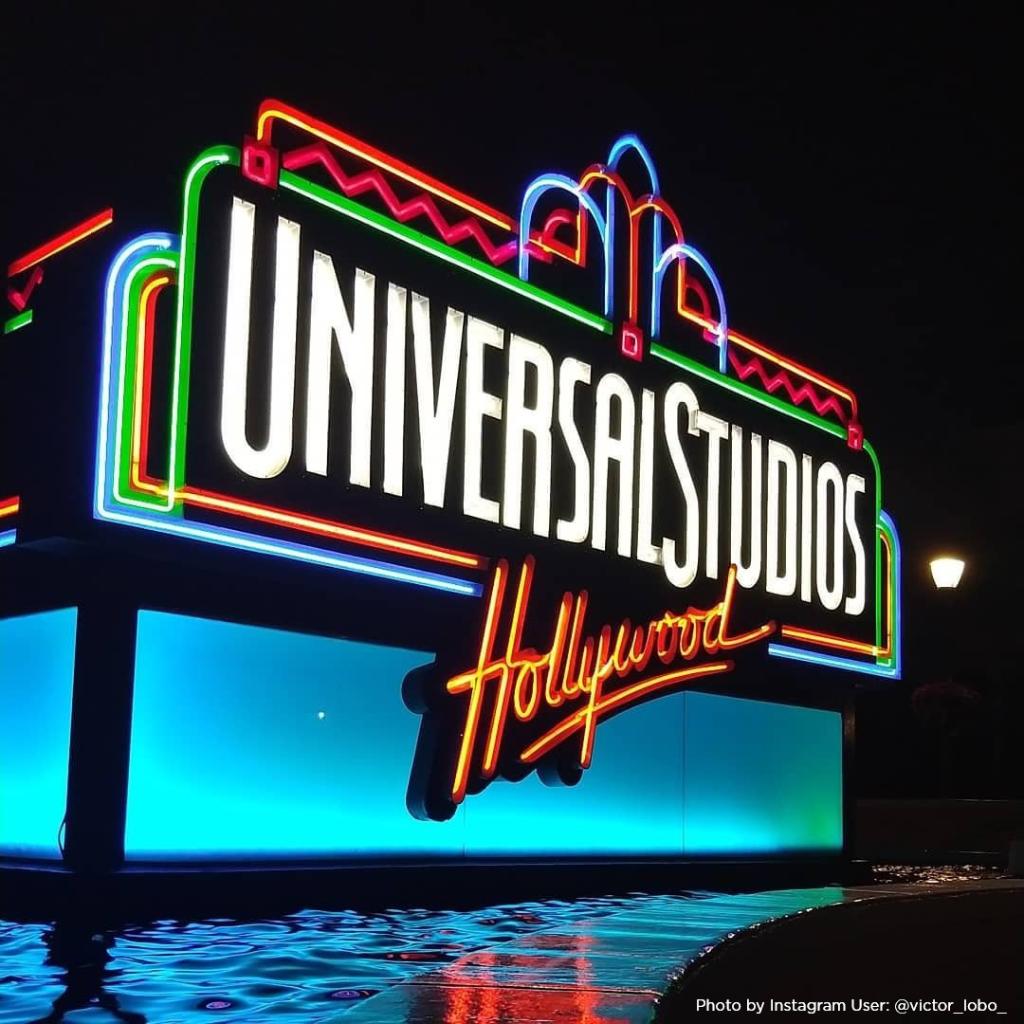 Hollywood Studios Sign