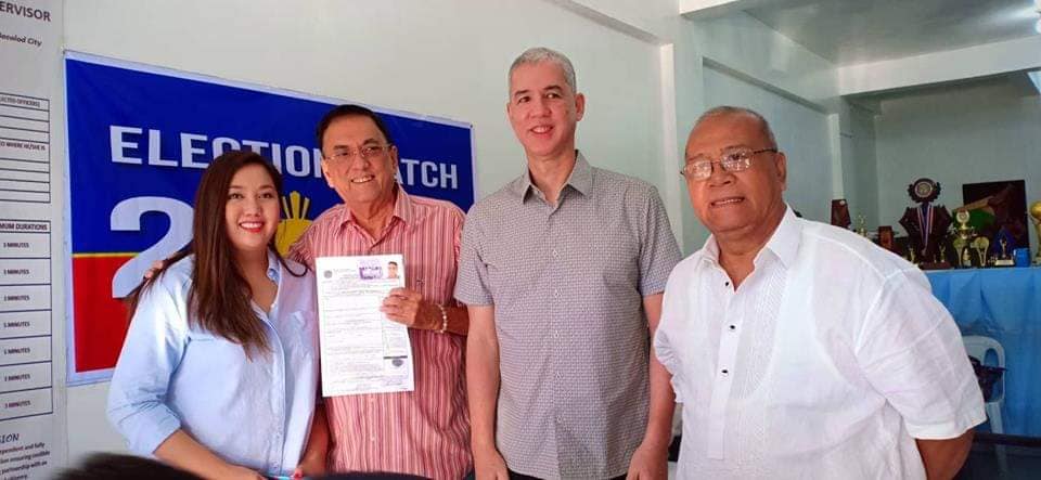 Ex NegOcc vice governor Genaro Alvarez Jr files his COC Thursday. He ...