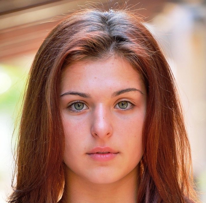 Leah Gotti S Instagram Twitter Facebook On Idcrawl