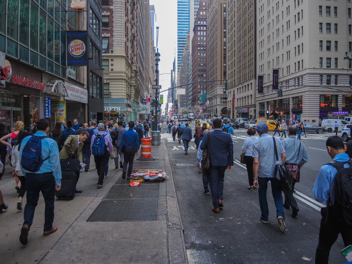 Footsteps are filling the newly expanded 7th Ave sidewalk ?. More to ...