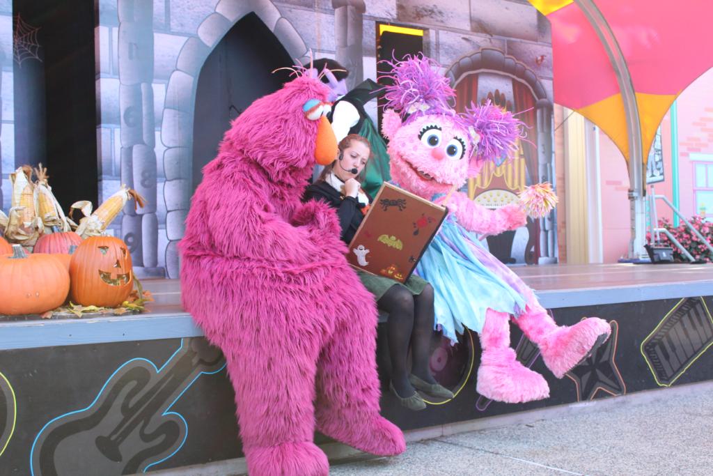 Zoe Abby Sesame Street