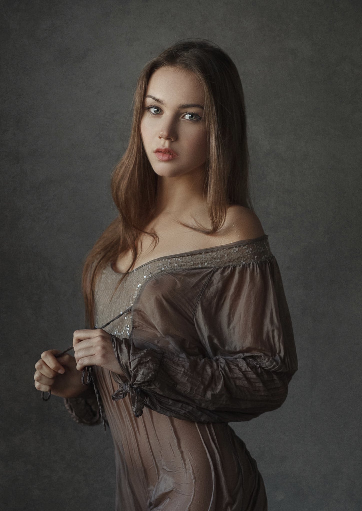 Her Female Form on Twitter: "#HerTransparency Photograph by: Maxim Makarov Model: Sasha…