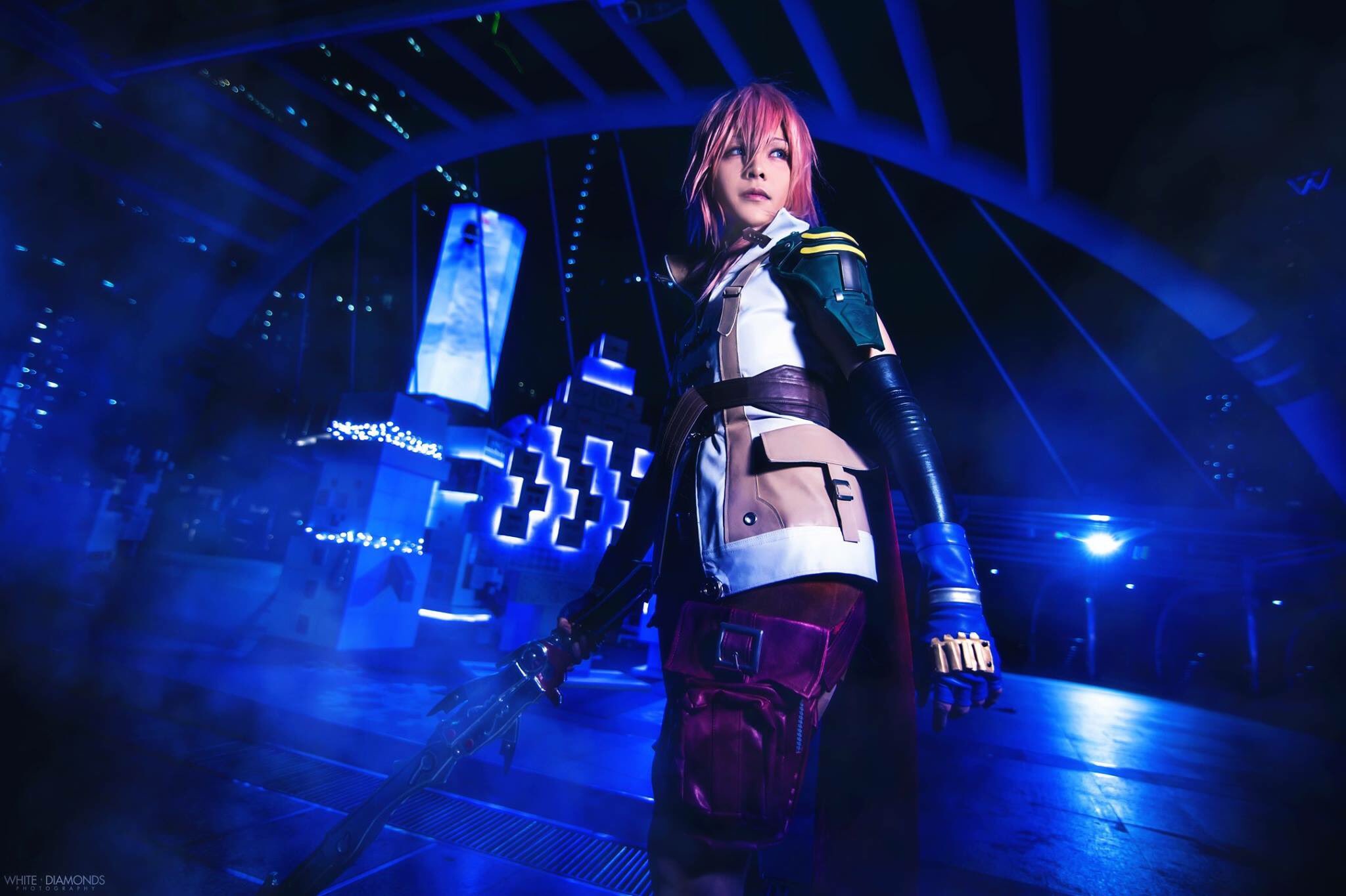 Lightning Final Fantasy Outfit