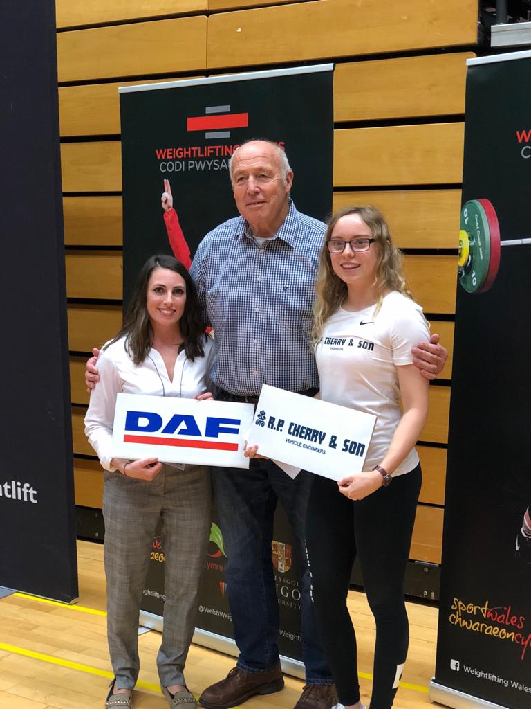 Hannah Powell Weightlifting