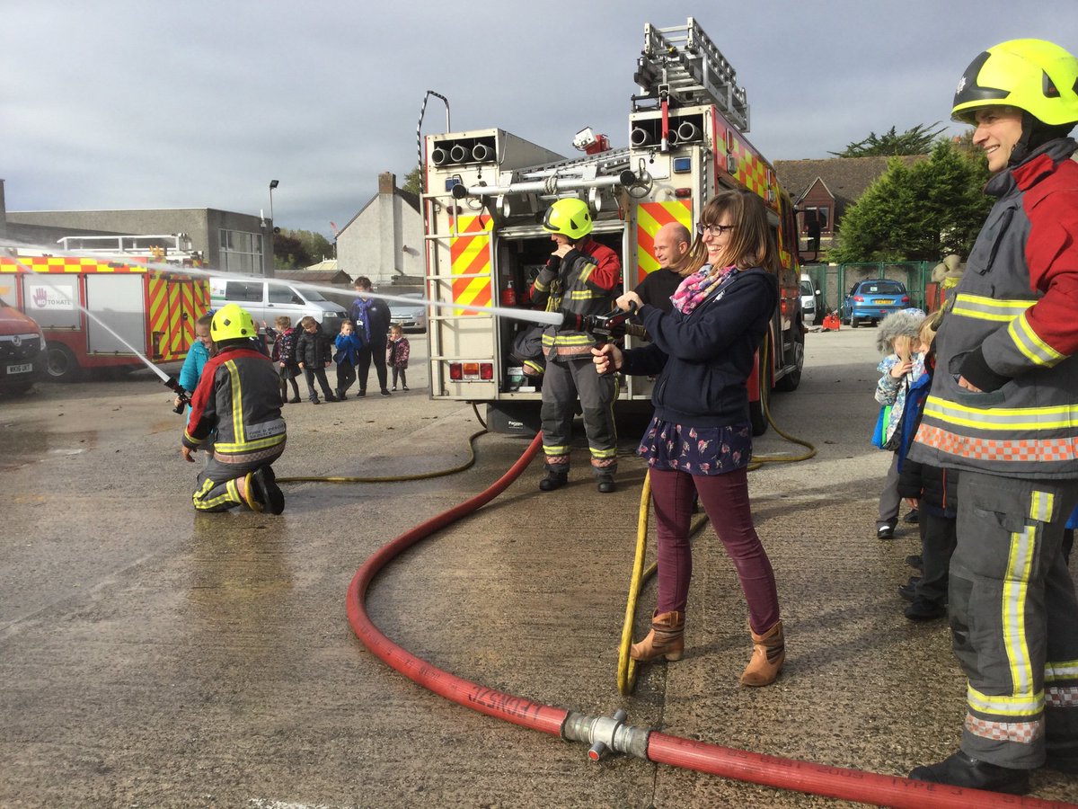 Cornwall Fire, Rescue and Community Safety Service (@CornwallFRS) | Twitter