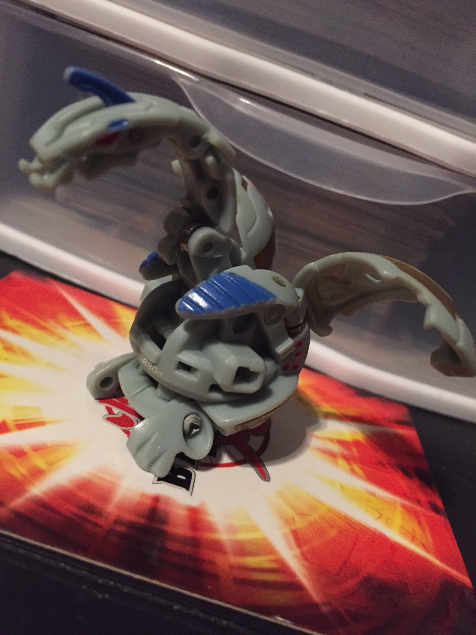 Bakugan Cyborg Helios