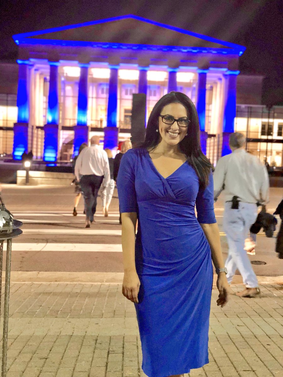 Elaina Athans Instagram, Twitter & Facebook on IDCrawl