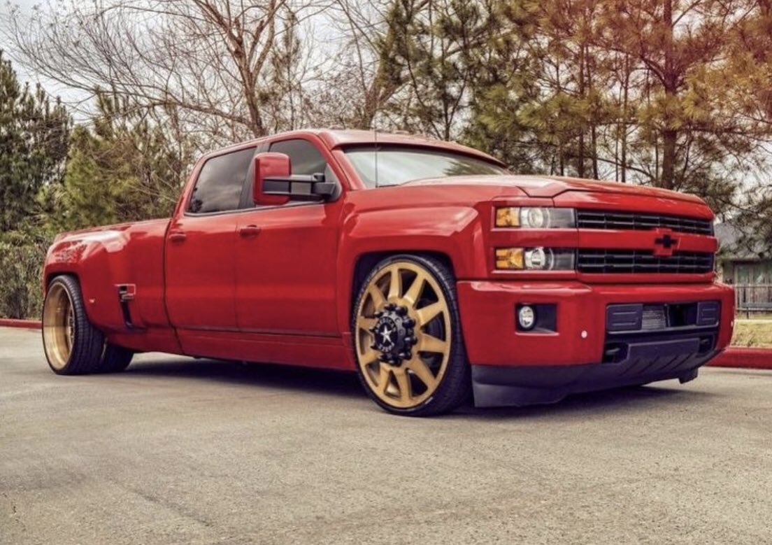 Bagged Chevy Dually