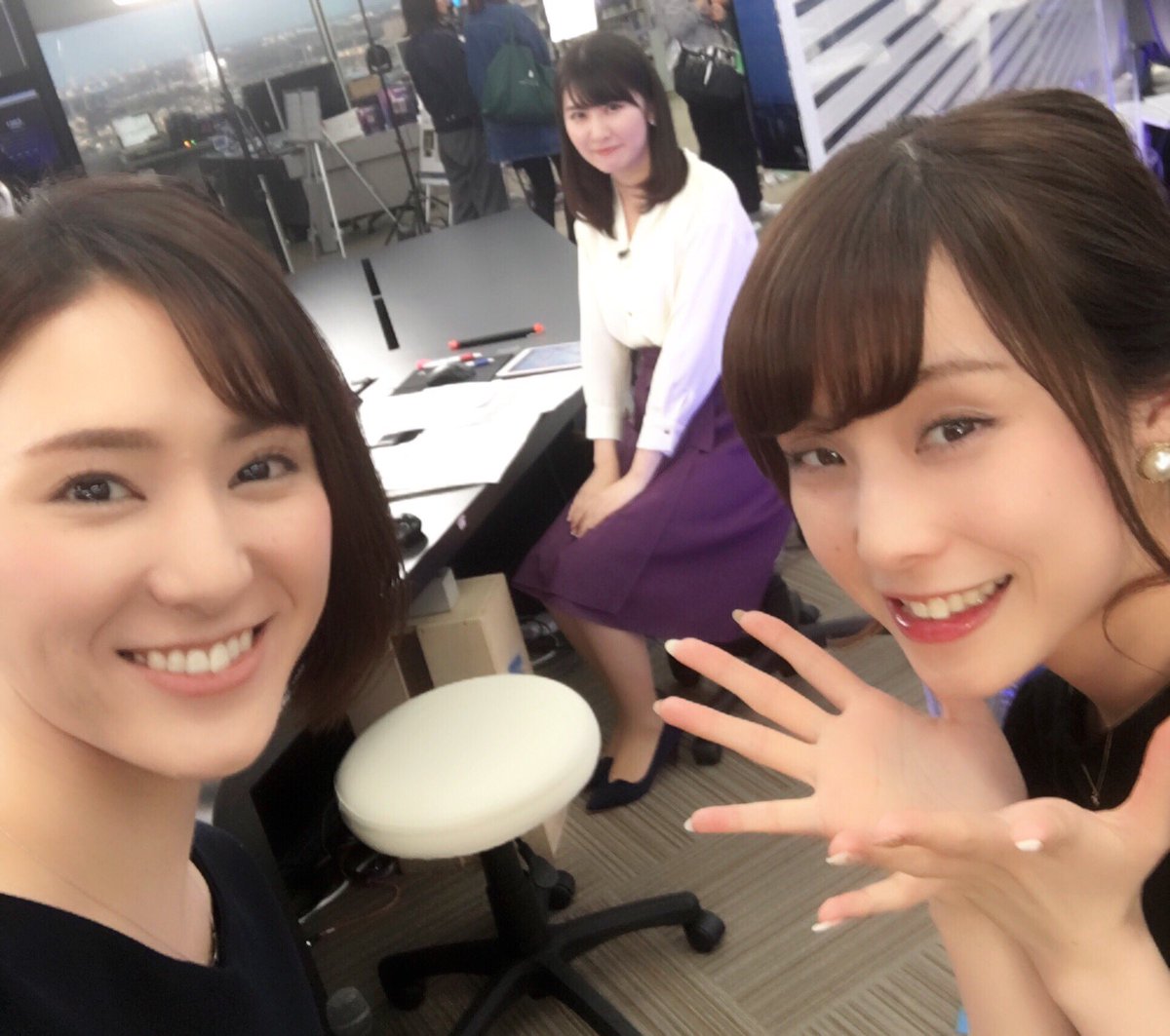 駒木結衣 On Twitter 本番前、先輩キャスターのお二人がエールを送ってくださいました! 優しく見守っていただき、とても心強かったです😢 ゆかりんさん、あやちさんありがとうございまし