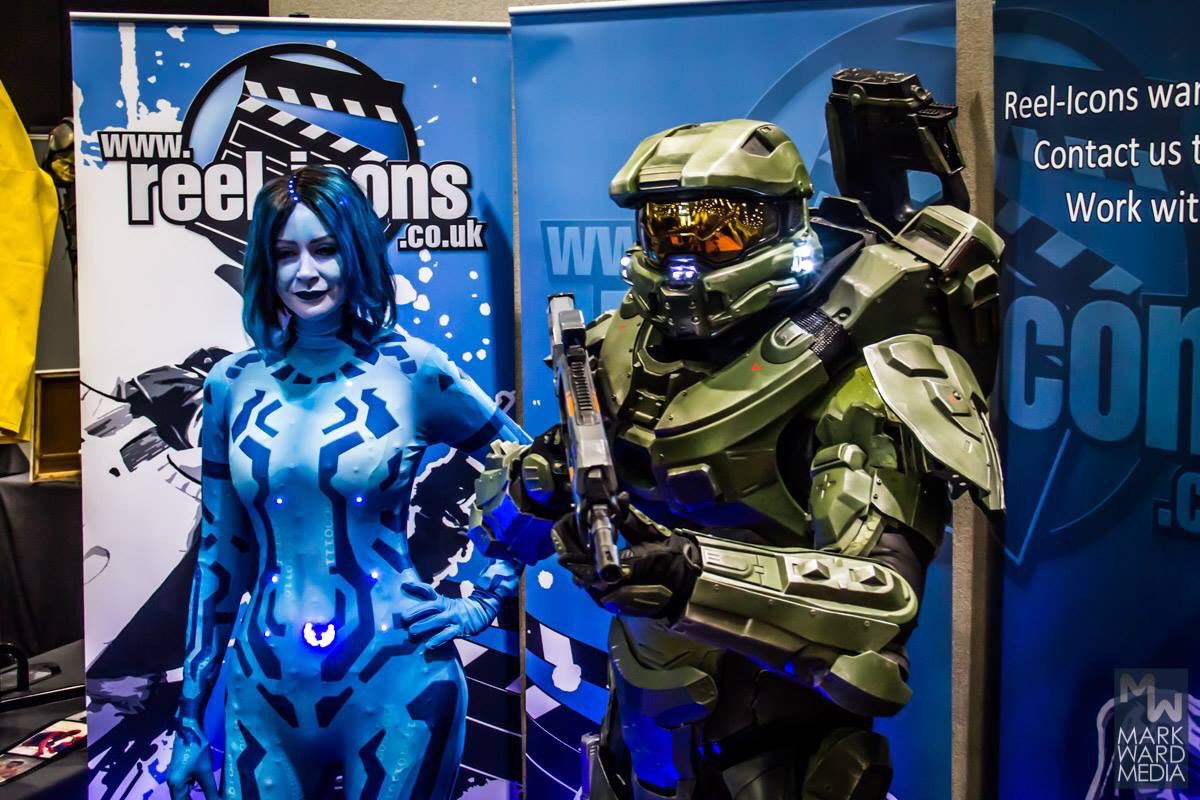 Cortana And Master Chief Cosplay