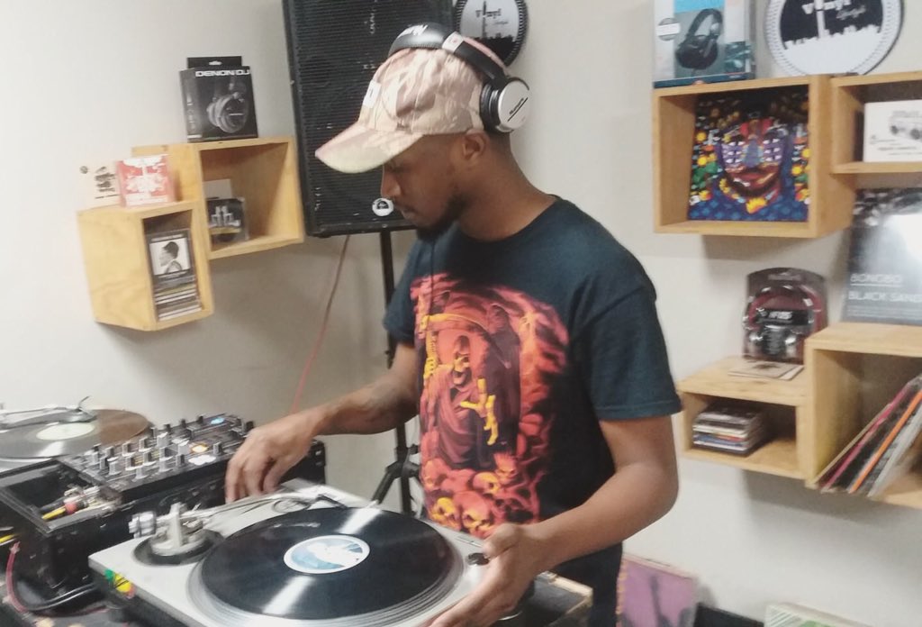 #DeepInTheCitySessions (@Skizzy_Sibande) | Twitter