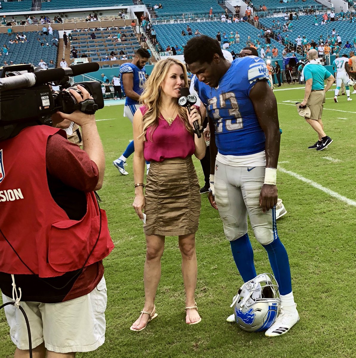 Jennifer Hale Fox Sports