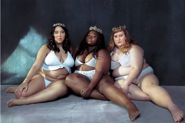 Daily Star On Twitter Plus Size Models Flaunt Curves In Lacy Lingerie