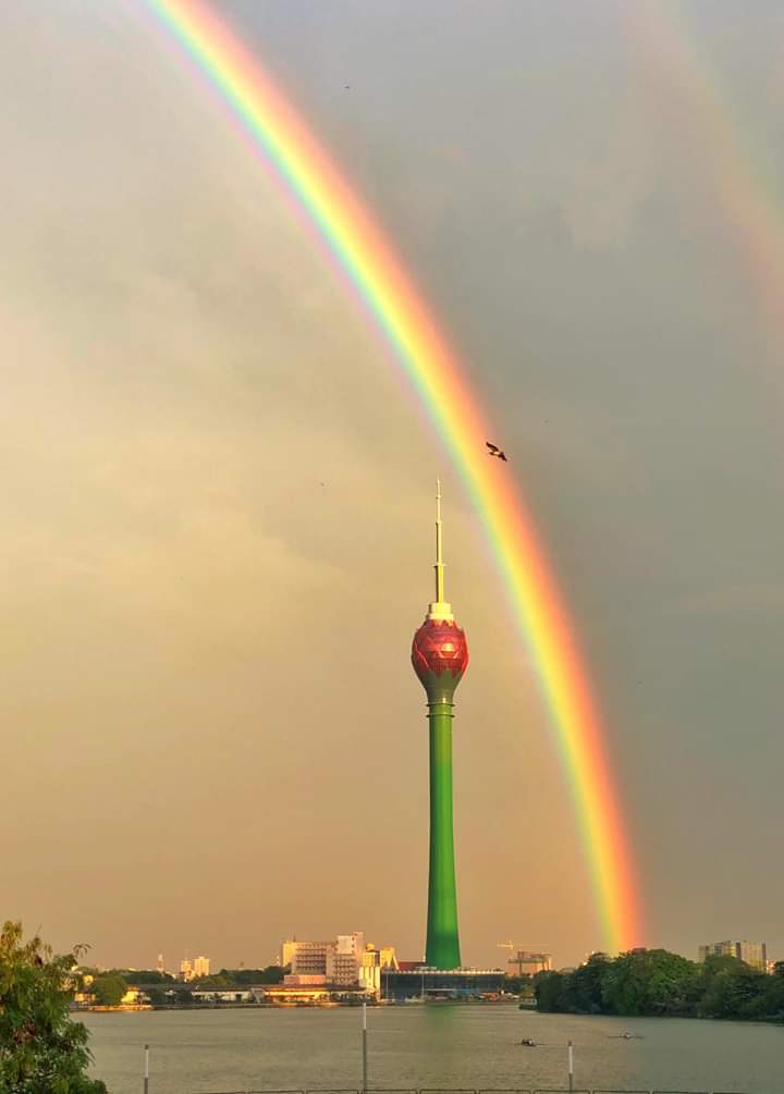Manjula Basnayake on Twitter: "What a rainbow in #Colombo. #lka…