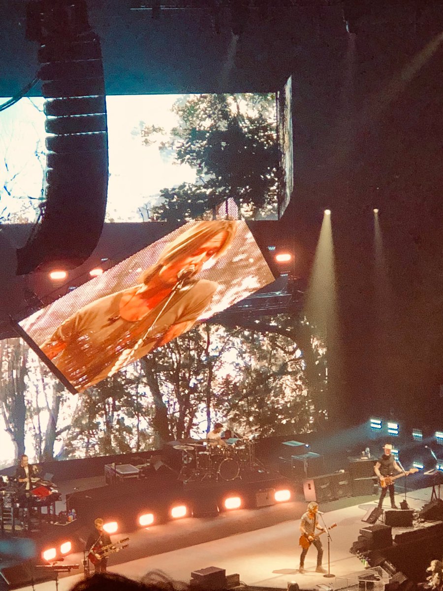 Keith Urban News Update…Keith In Concert…*Graffiti U* World Tour…Little ...