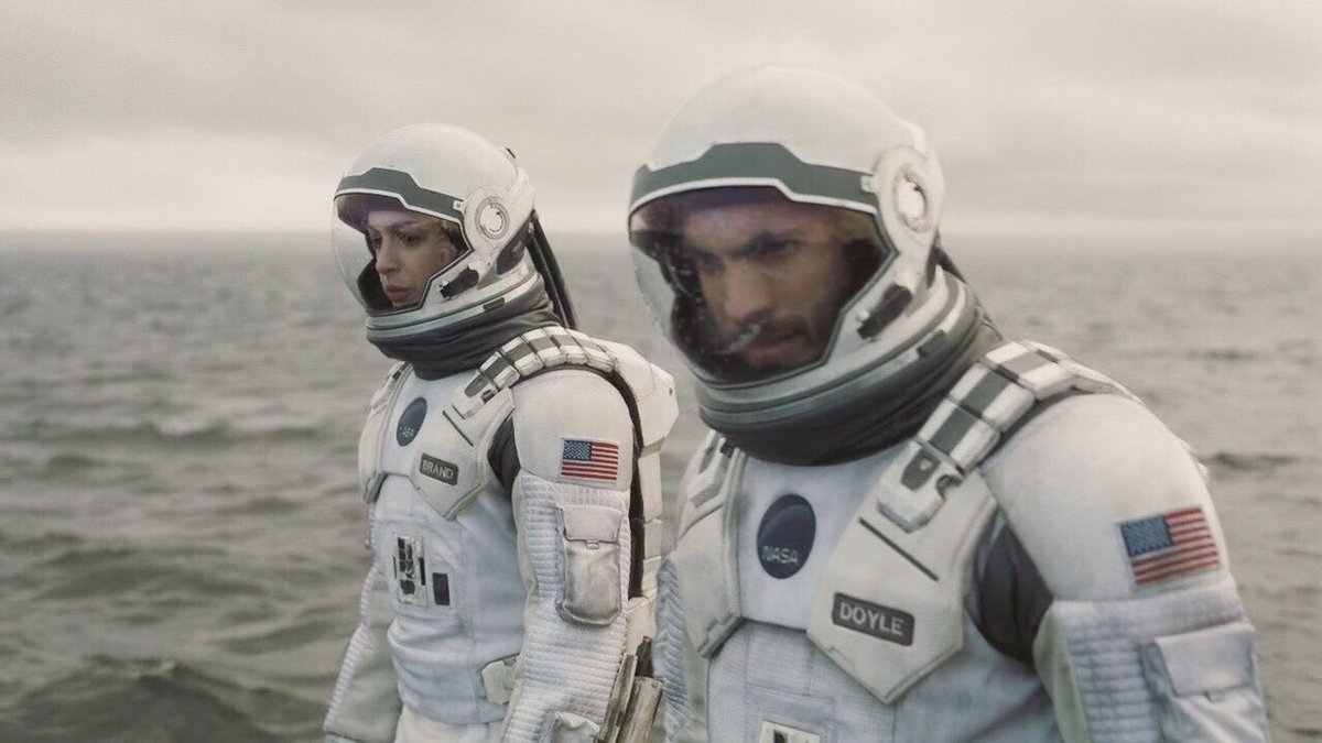 🎃 Cinematic Artistry on Twitter: "Interstellar (2014) Director: Christopher Nolan ...