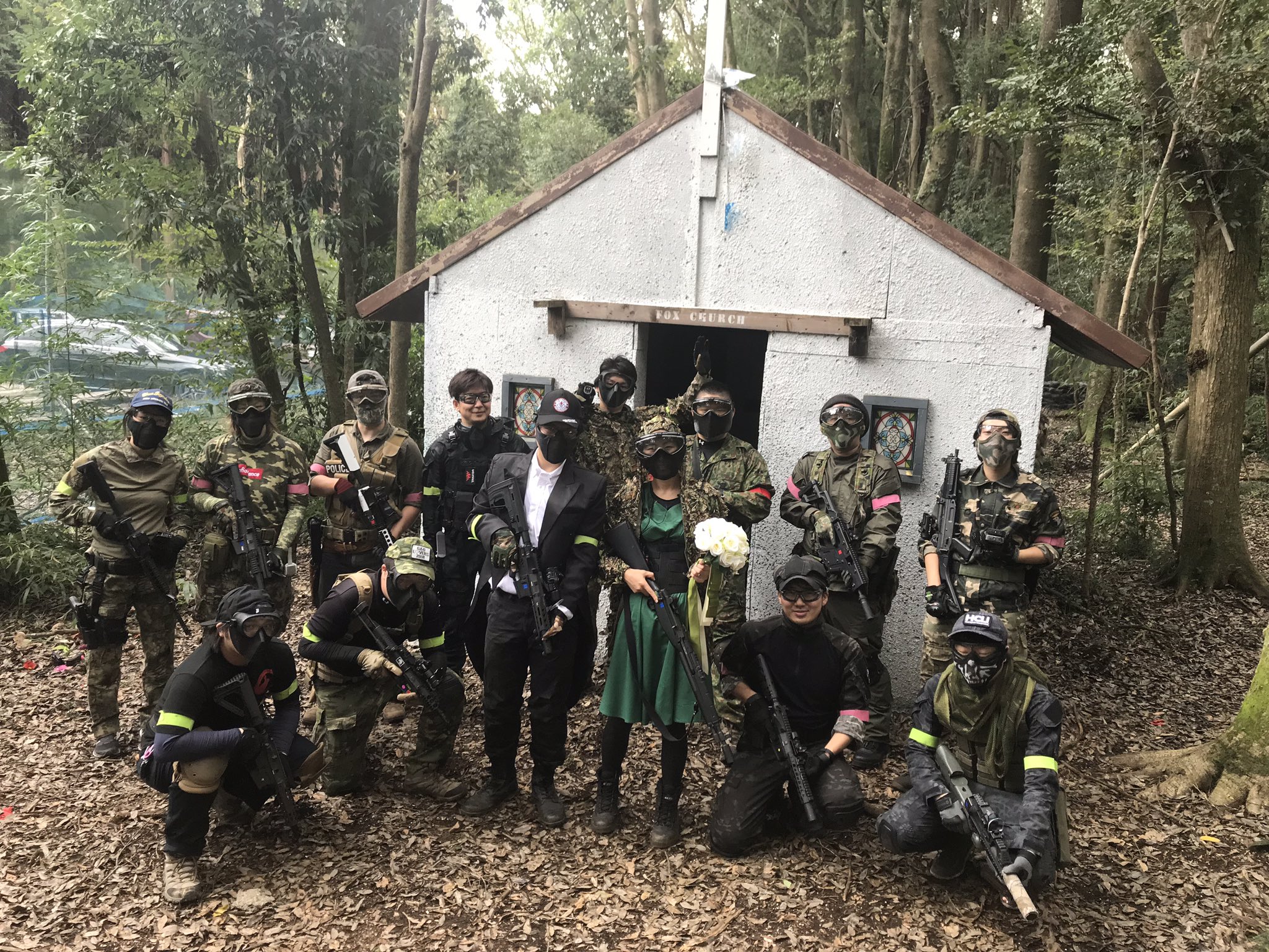 CAMP DEVGRU on Twitter: "本日Aフィールド貸切のお客様ですが、実は結婚式の二次会でサバゲーをやってます ww こんな貸切も有りですよね！ お二人ともお幸せに(^ ^)… "