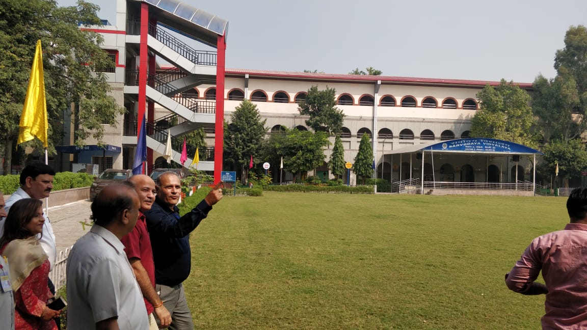 The beautiful campus of Sarvodaya Vidyalaya, Sec 3, Rohini ― Another ...