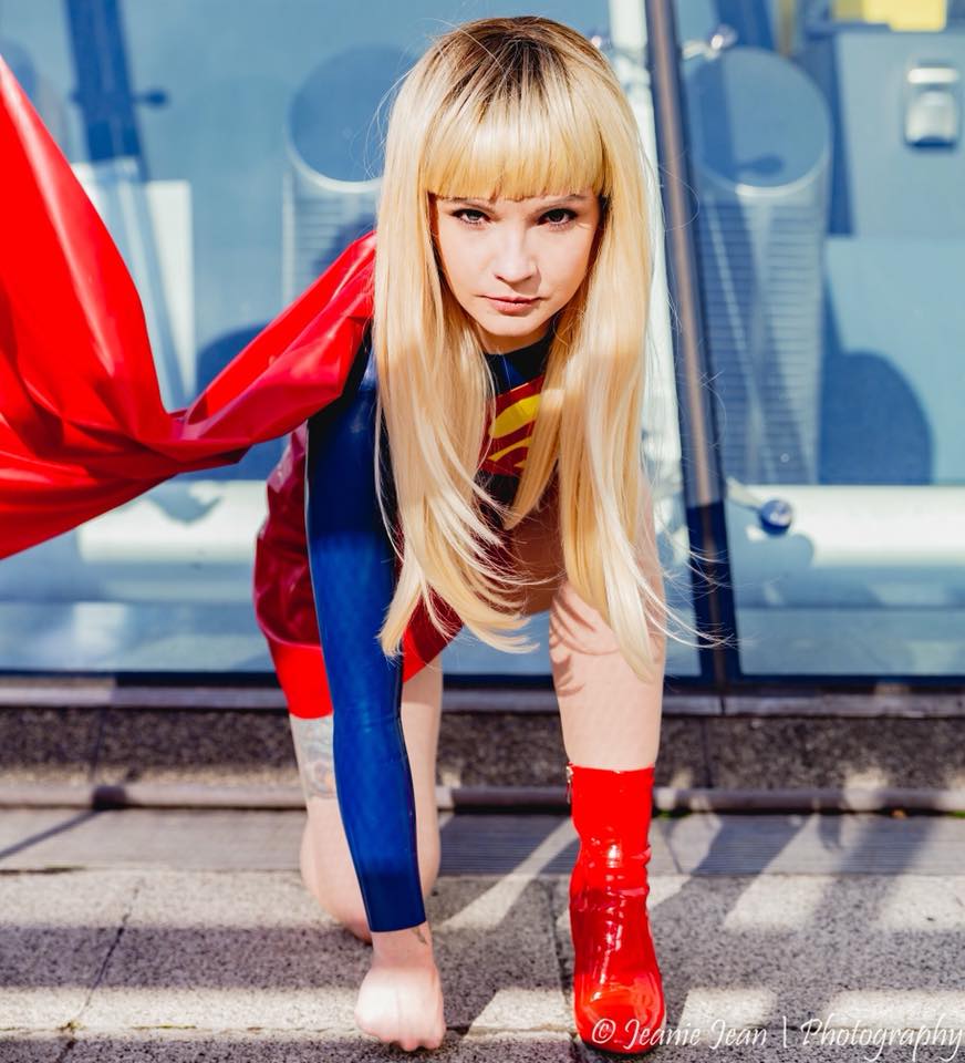 Latex Kitsch On Twitter Supergirl ππ»by Nookillscosplay T4jpw3orml Comiccon