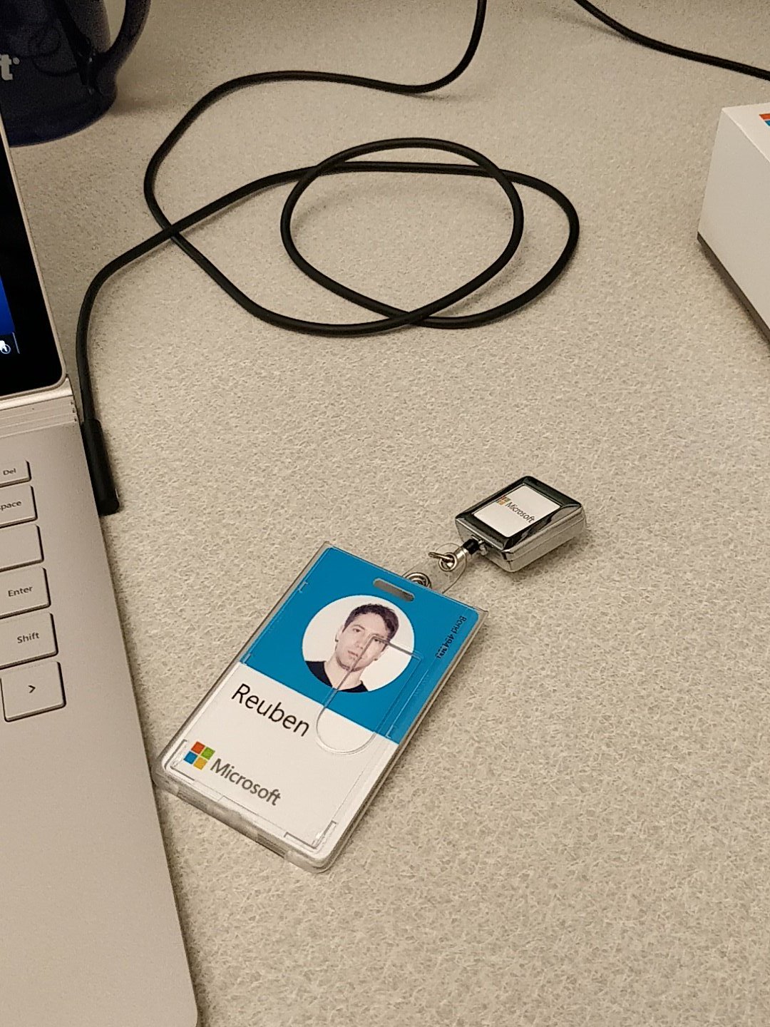 Reuben Bond on Twitter: "First day! #MicrosoftLife…