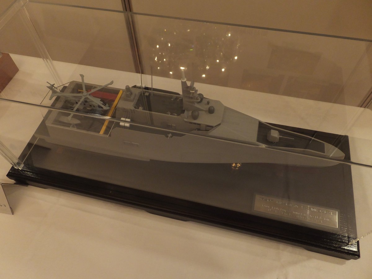 私的まとめ 防衛シンポジウム2018 30FFM/将来三胴船/UUV＆USVについて (2ページ目) - Togetter [トゥギャッター]