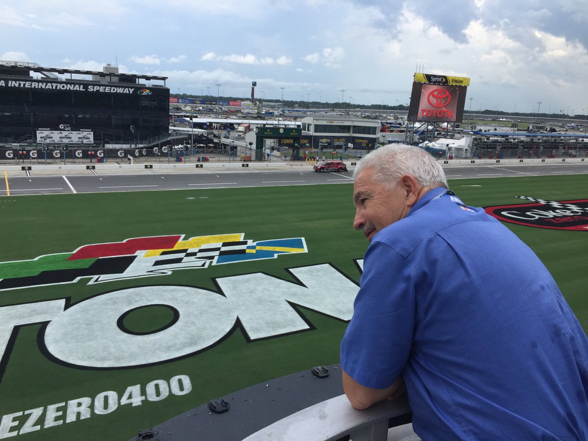 Joe Moore calling his final race for MRN this weekend : r/NASCAR