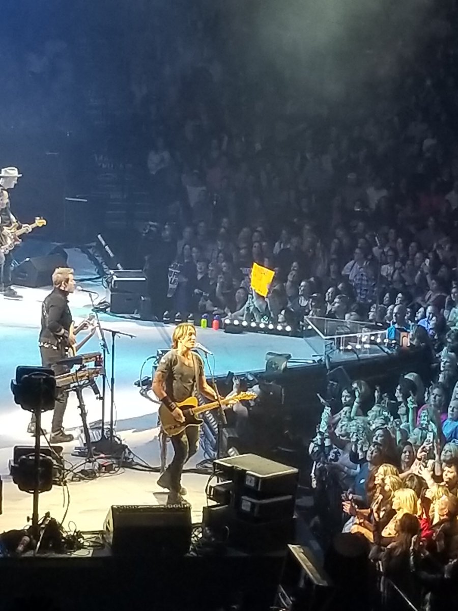 Keith Urban News Update…Keith In Concert…*Graffiti U* World Tour…Dallas ...