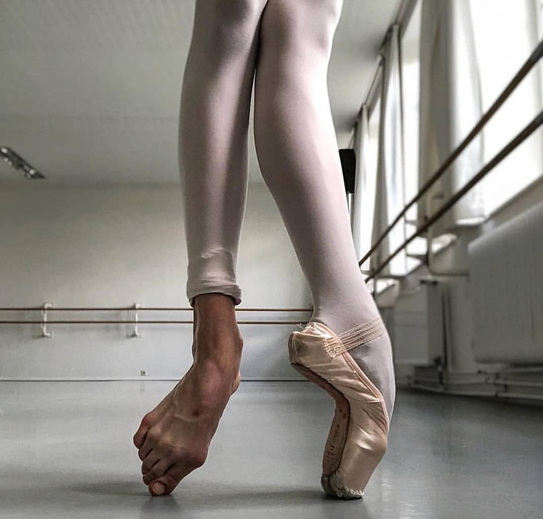 Pointe Shoes Injuries