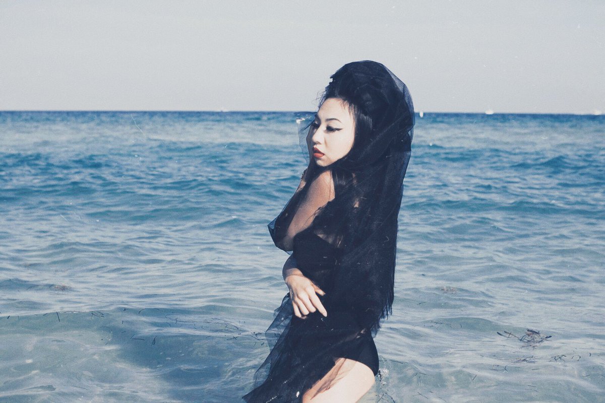 Media Tweets by FiFi Rong (@fifirong) | Twitter