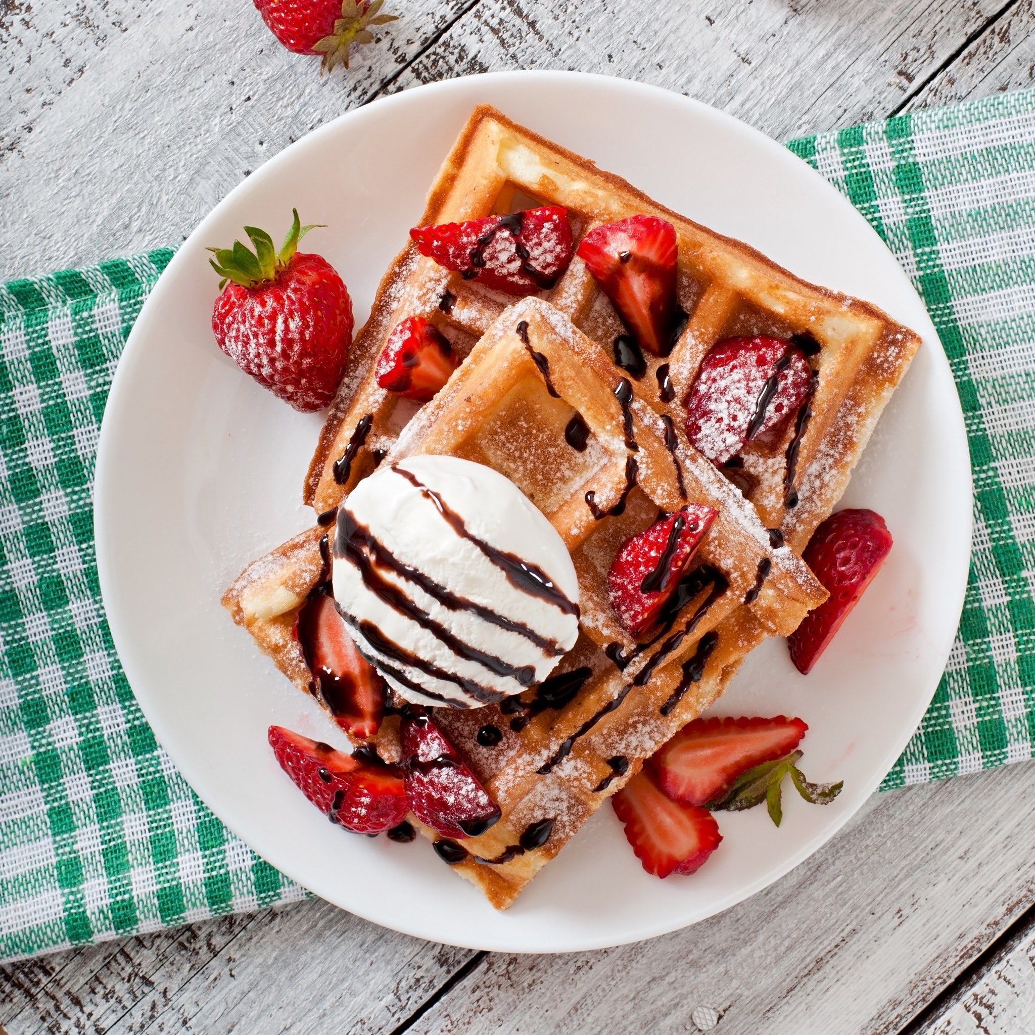 Delicious Looking Desserts Wallpapers