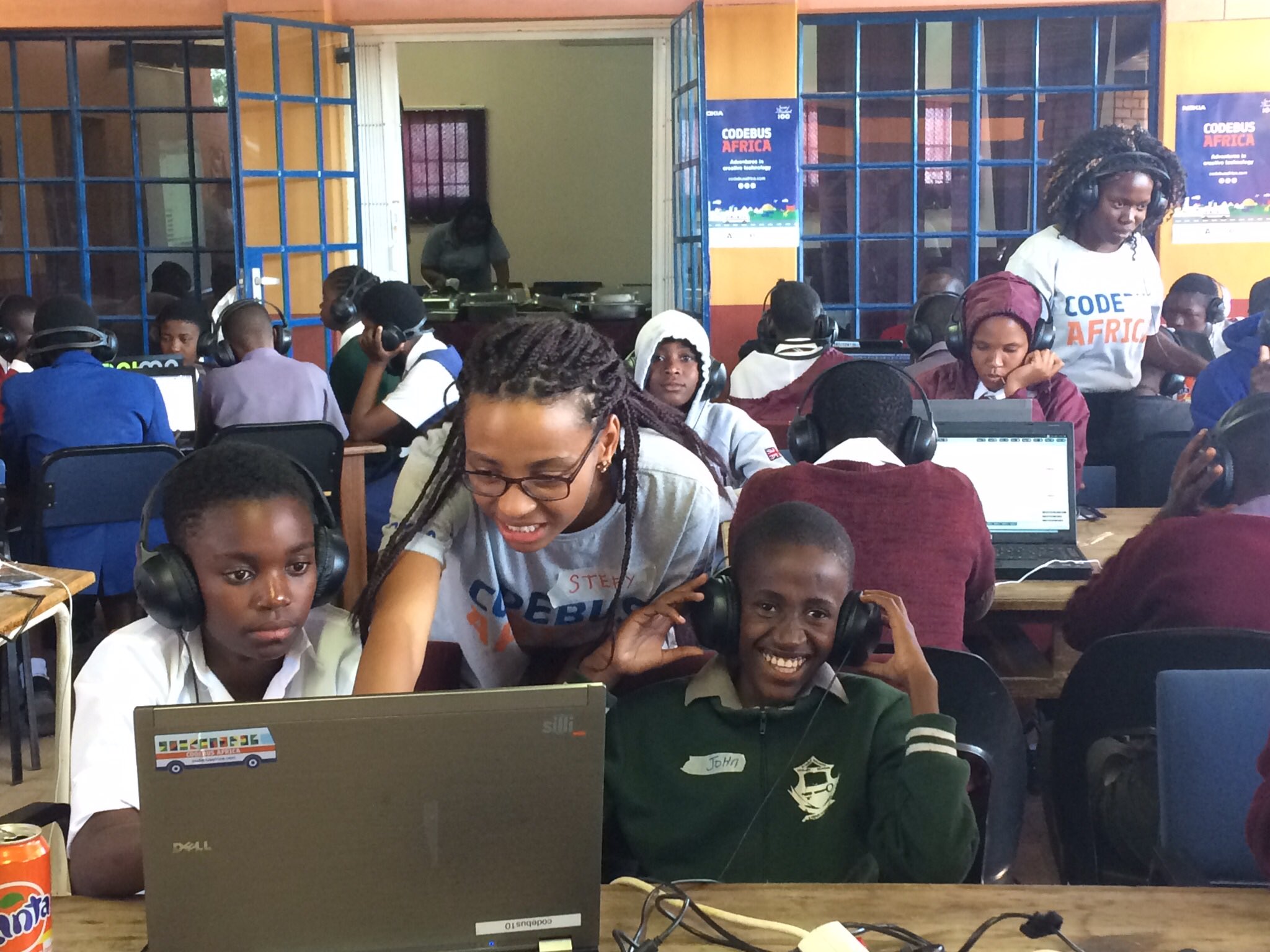 CodeBus Africa on Twitter: "@cmioffice & Nobel laureate Martti Ahtisaari - more women into peace ...