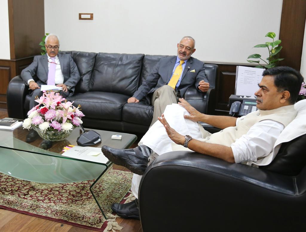 Arthi Roy (@arthi_roy) | Twitter