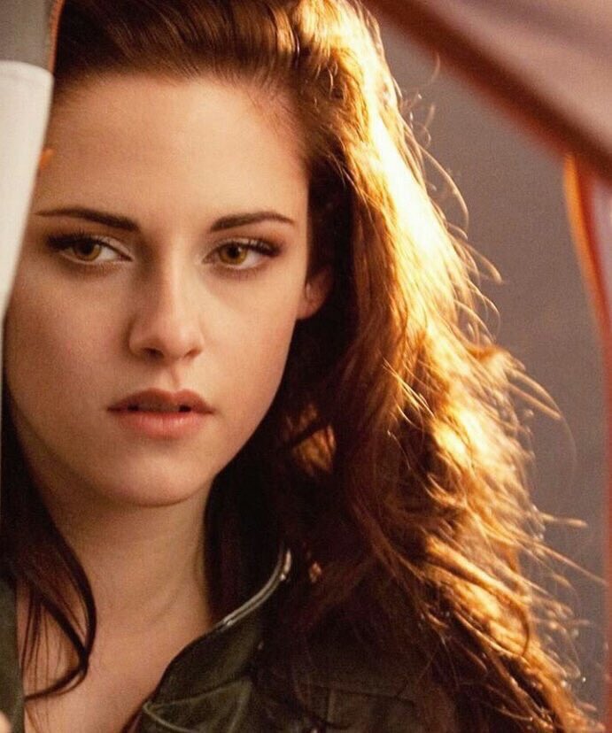 Bella Swan Vampire Makeup