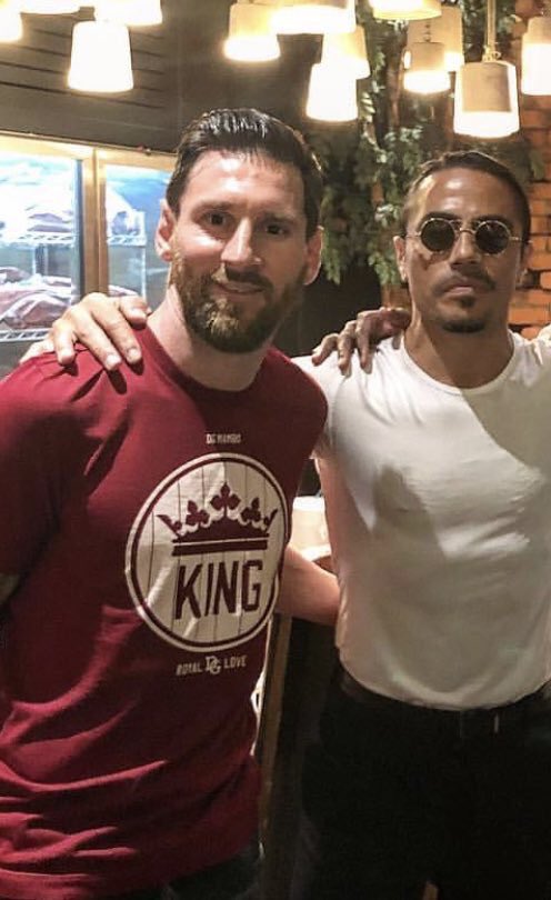 The famous Salt Bae delivers an emotional message after meeting Lionel ...