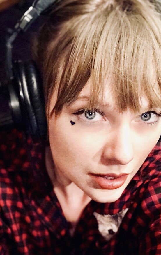 Taylor Swift Heart Tattoos They Say Home Is Where The Heart Is