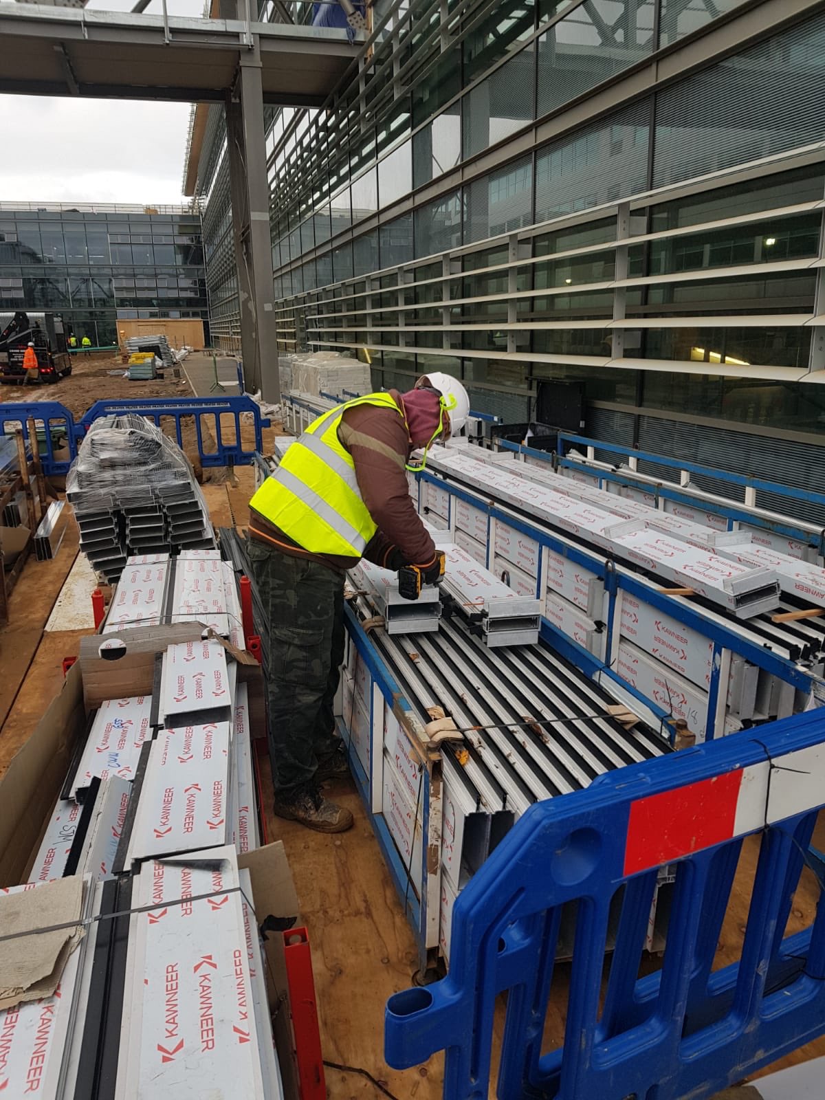 CTR Site Services Ltd on Twitter: "The next phase of our curtain wall installation about to ...