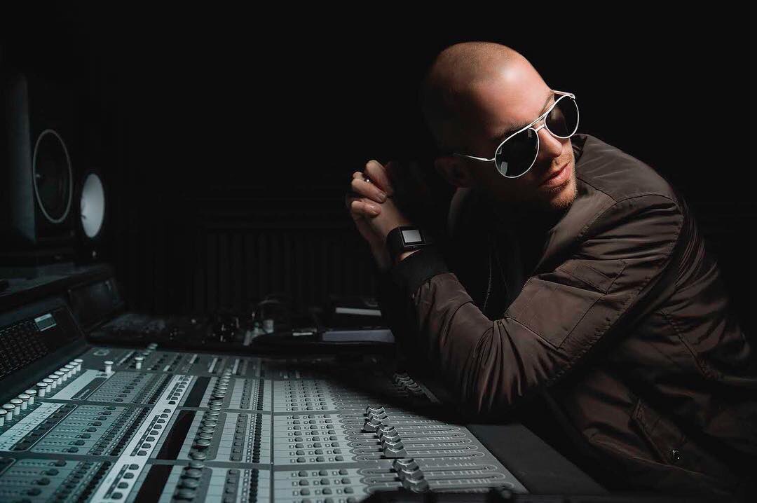 Red One Producer Studio