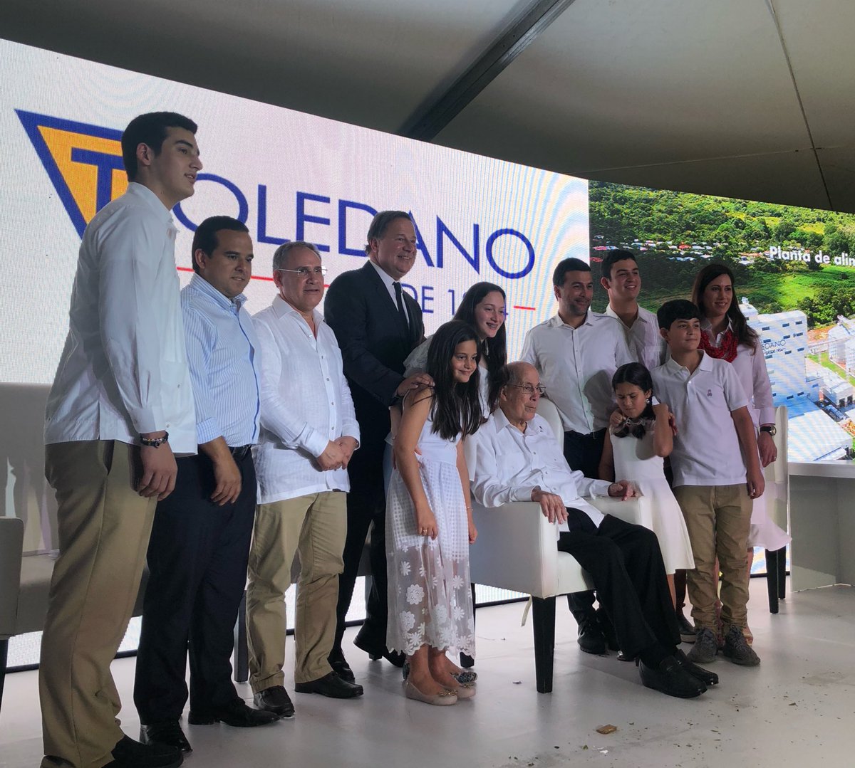 Toledano: Me alegra compartir con la familia Toledano en la ...