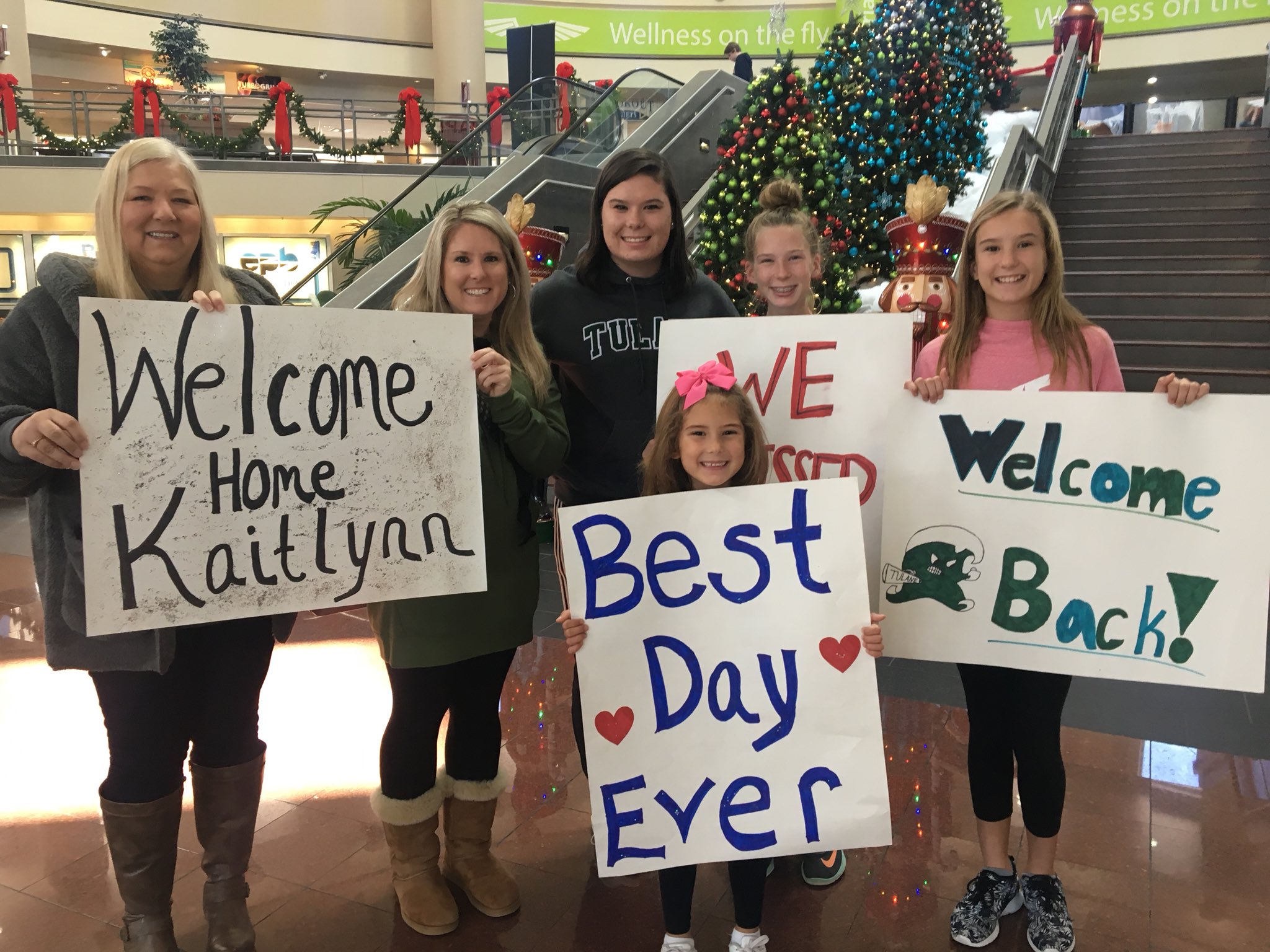 Welcome Home Family Pictures