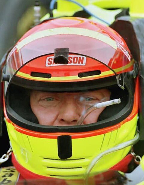 [OT] Pilote de NASCAR fumant une cigarette directement dans son cockpit ...