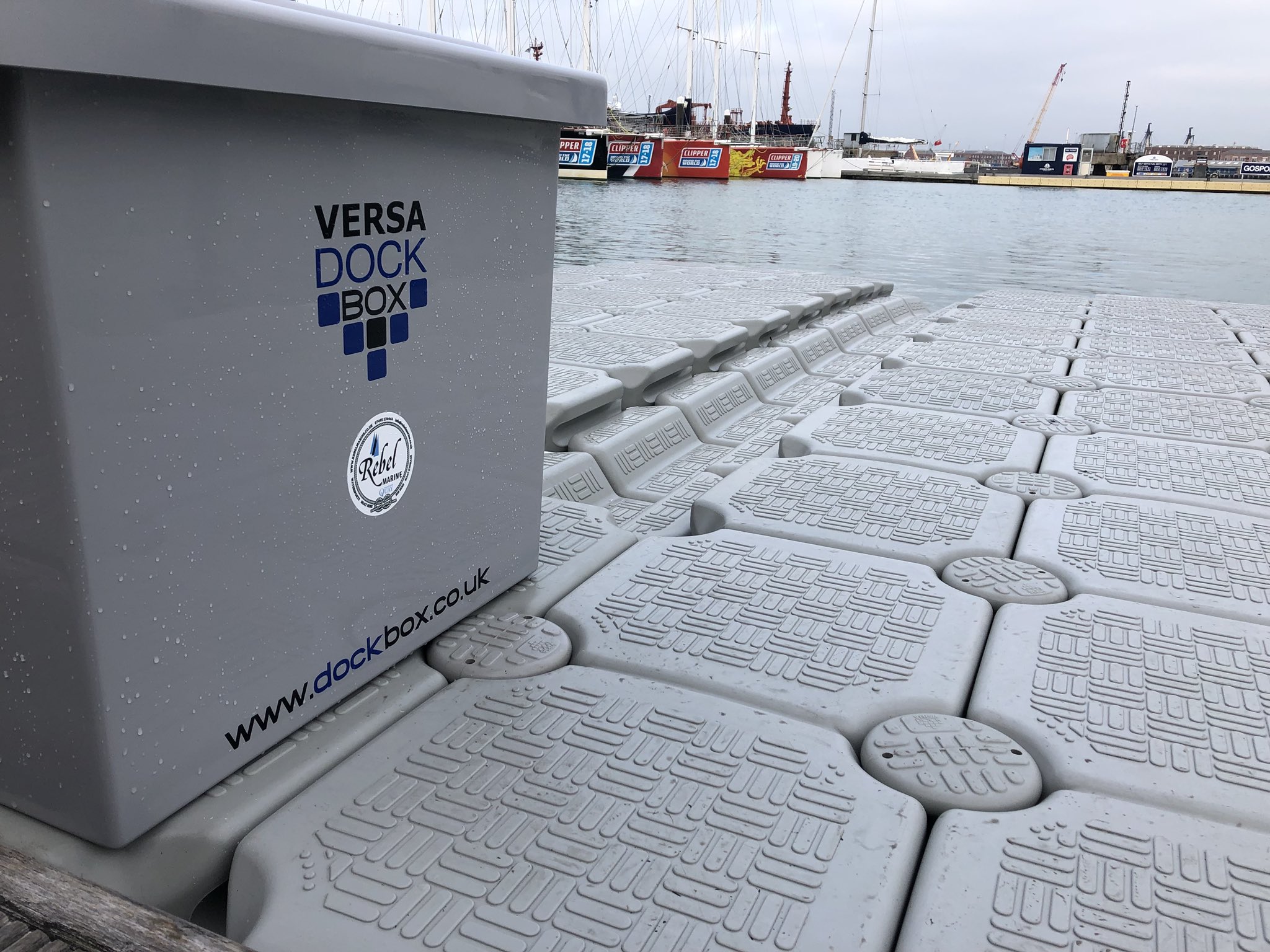 Rebel Marine on Twitter: "Versadock drive on dock for @GAFIRS fitted in Portsmouth today for ...